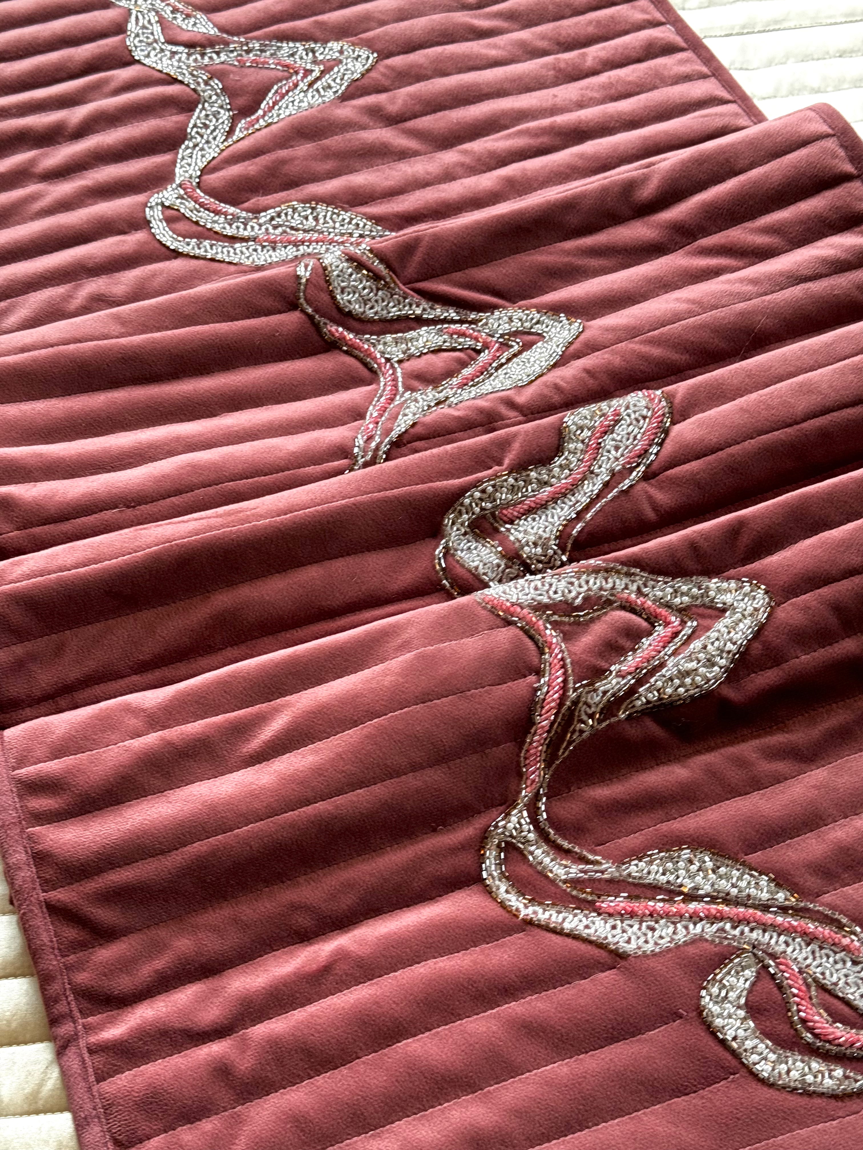 THE PINK MOLTEN BED RUNNER – NEXUS BY UPASNA