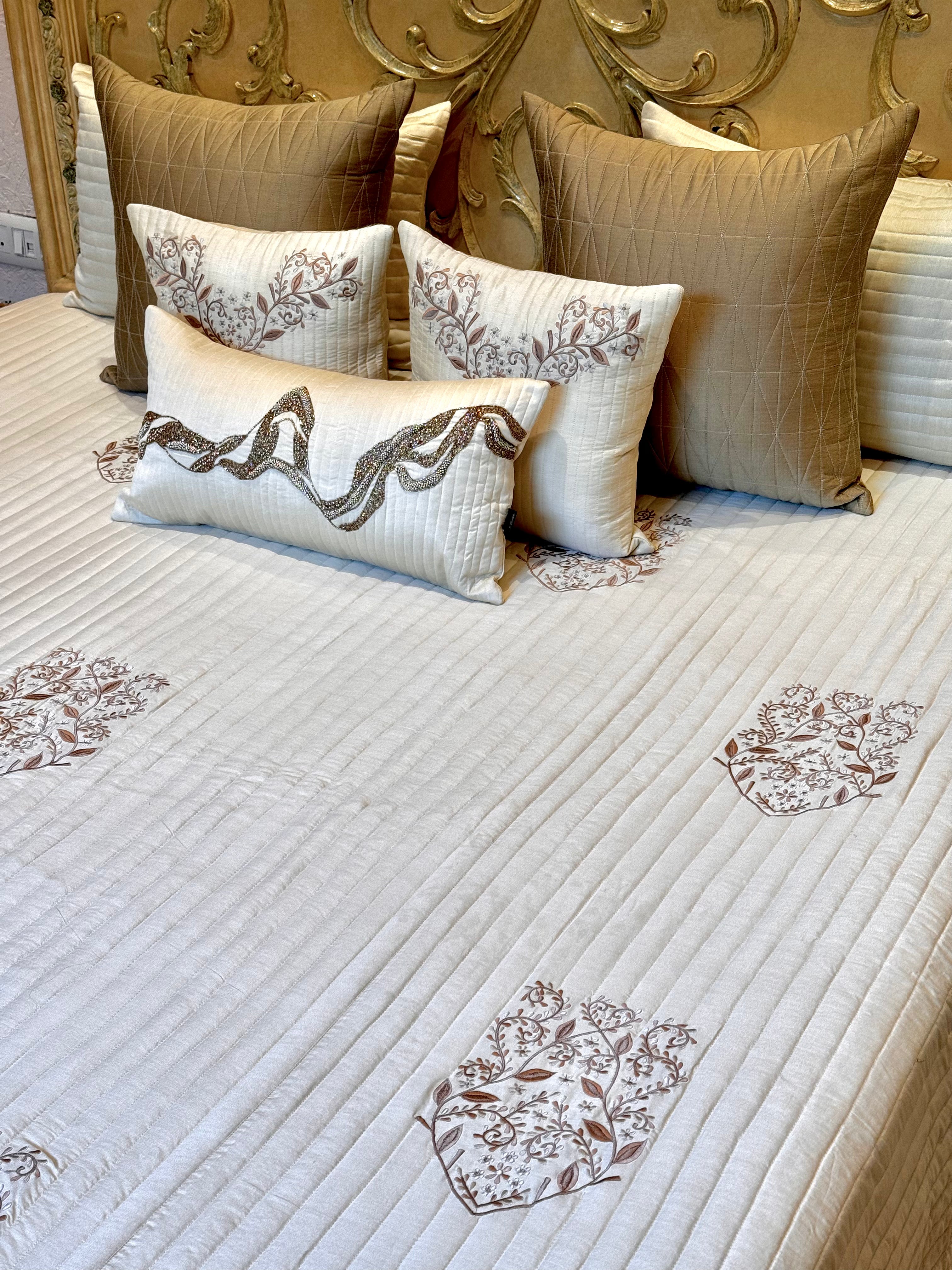 THE EMB. BEIGE ELLA BEDDING SET – NEXUS BY UPASNA